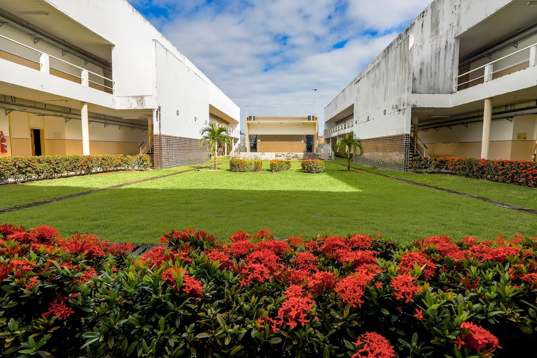 Portal UFS - UFS regulamenta o Ensino Híbrido Emergencial