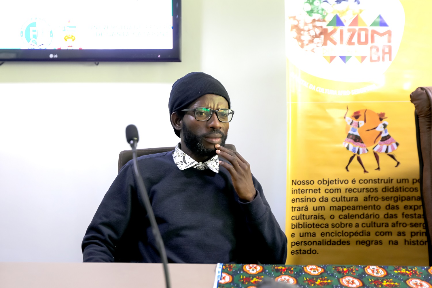 Portal UFS - Angolano ministra oficina de elementos para o estudo da ...